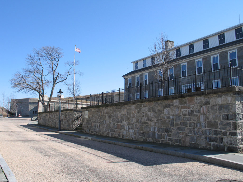 Locations Hub - Fort Trumbull State Park