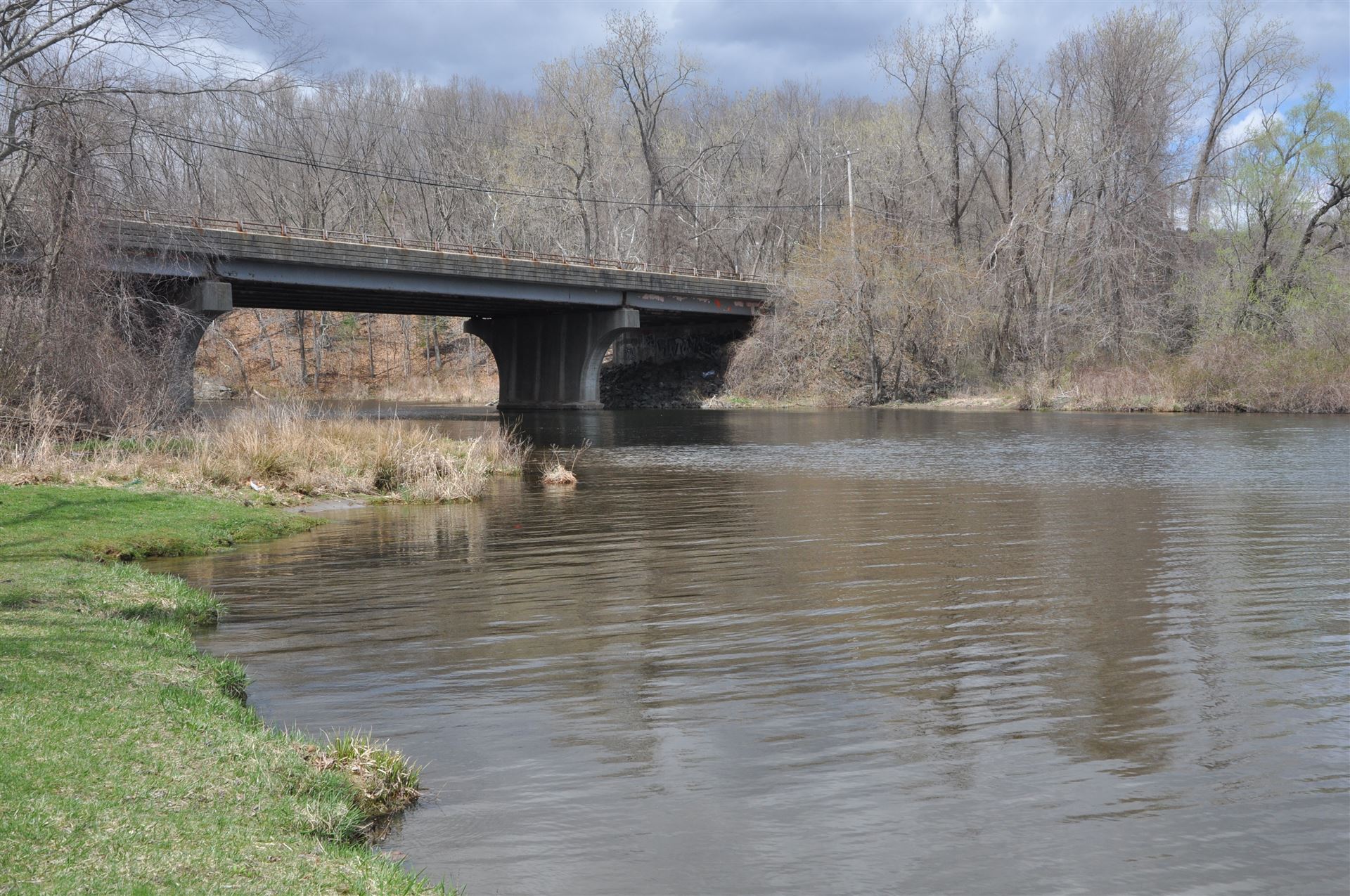 Locations Hub - River Road Park