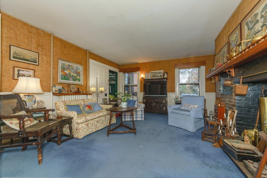 Locations Hub - Jonathan Sturges Cottage