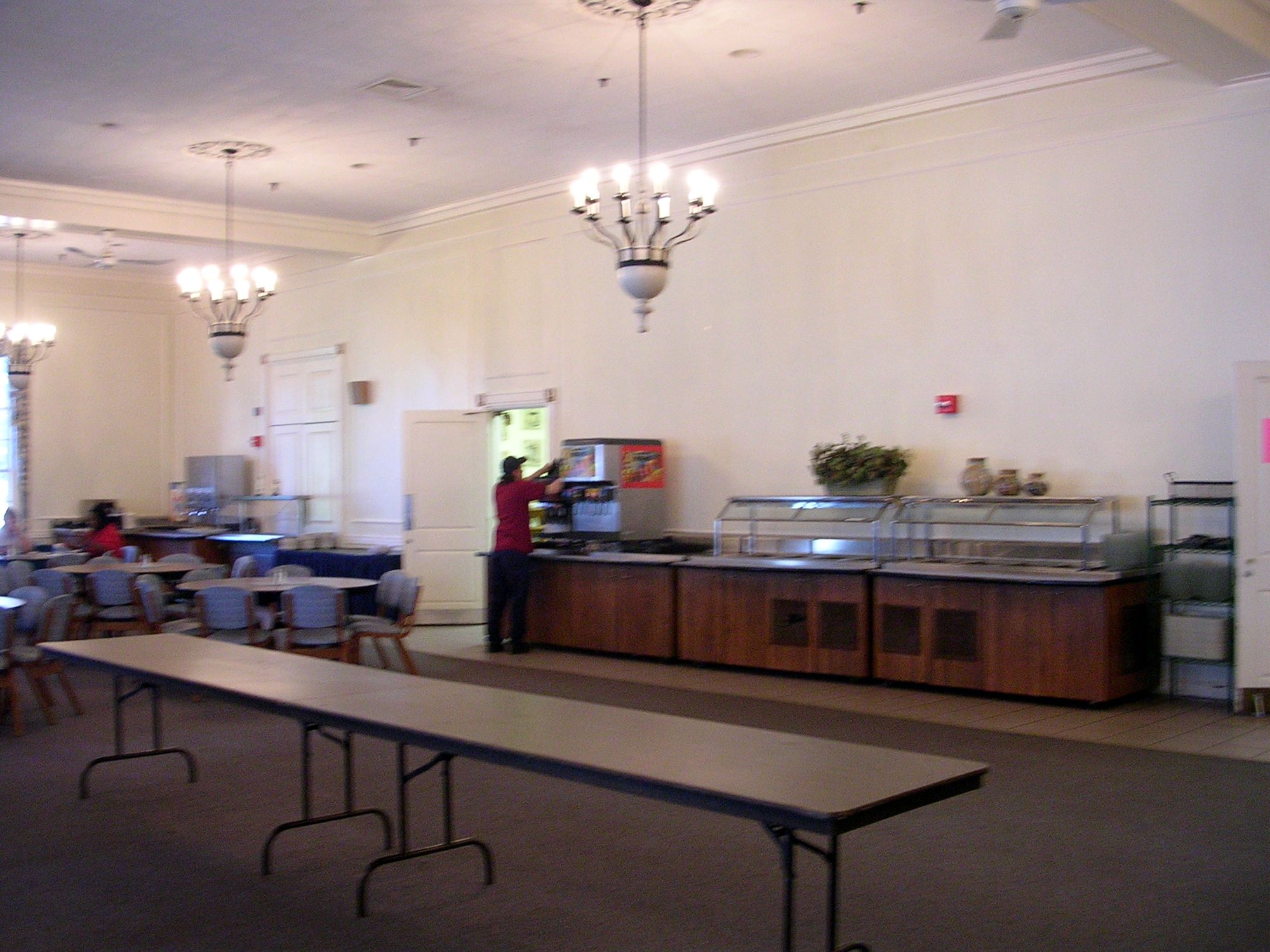 Locations Hub - Miss Porter's - Student Center Dining Hall