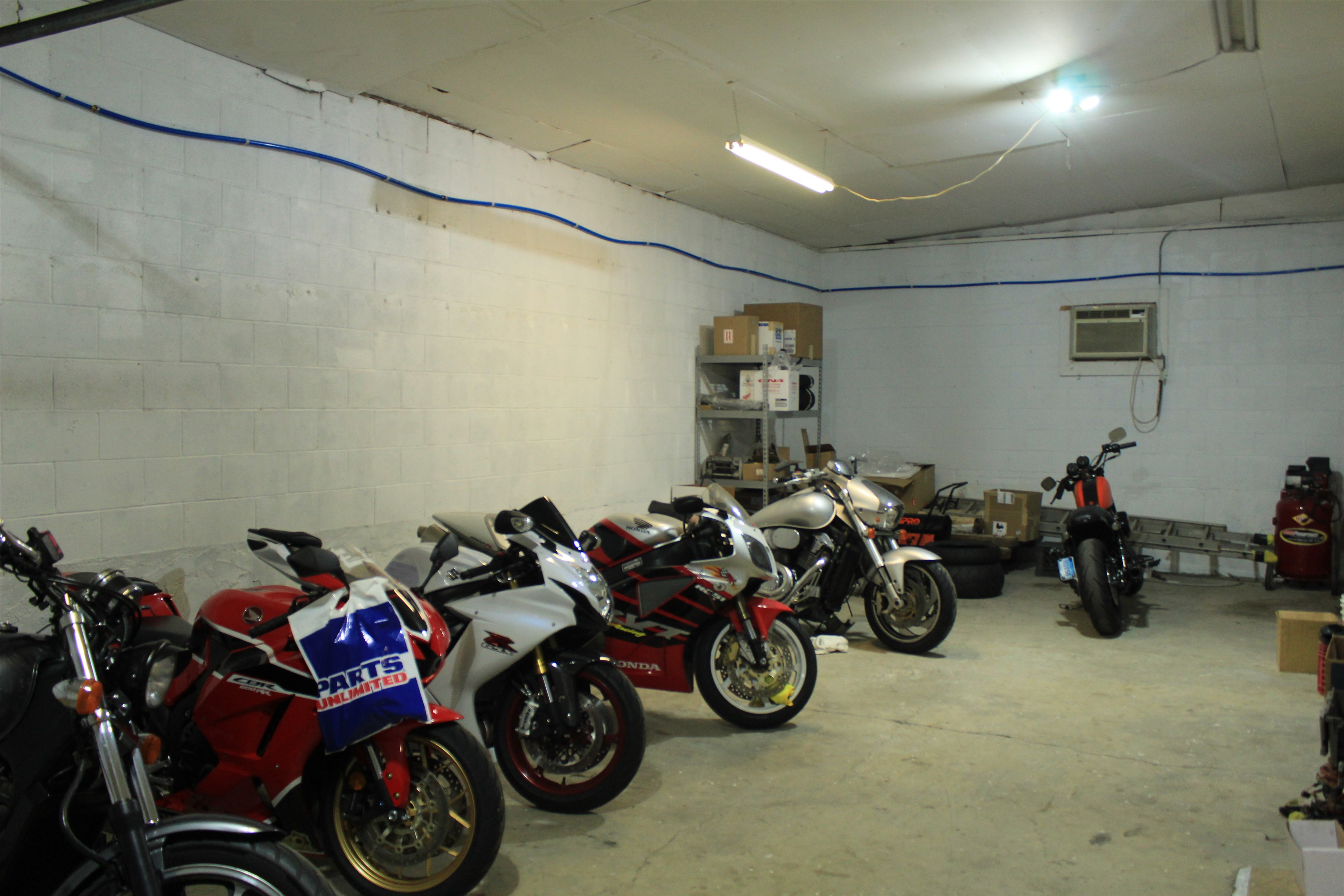 Locations Hub - DT Moto