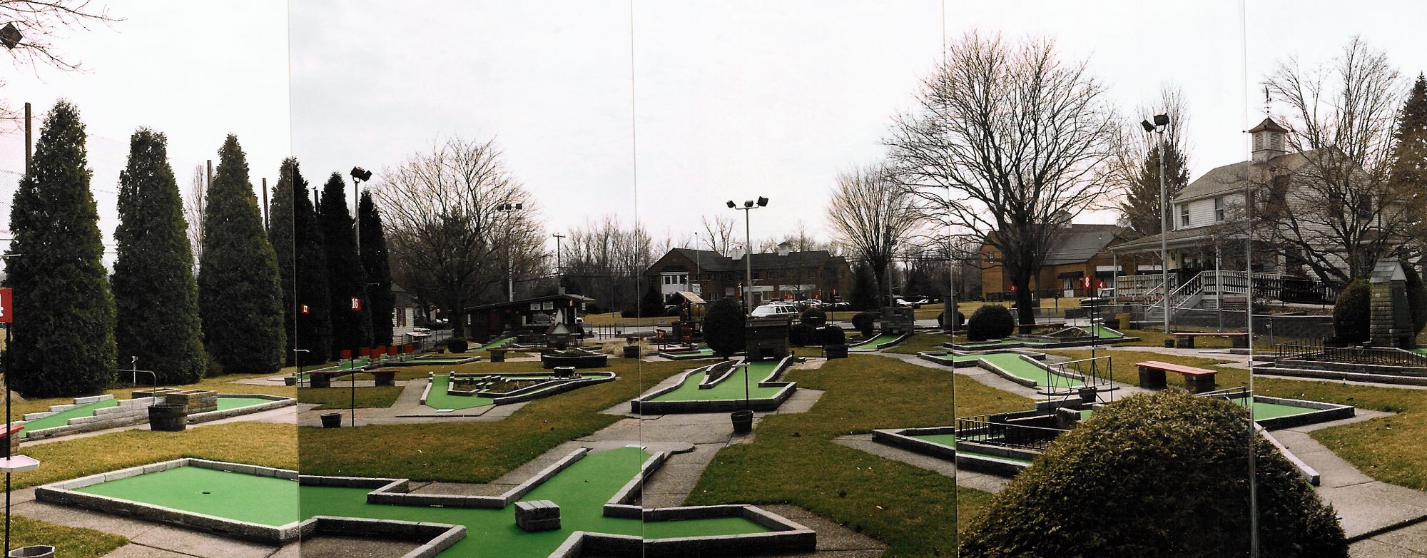 Locations Hub - Farmington Mini Golf