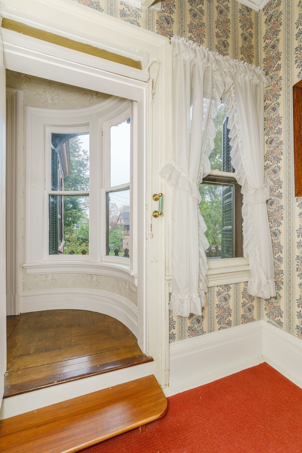 Locations Hub - Jonathan Sturges Cottage