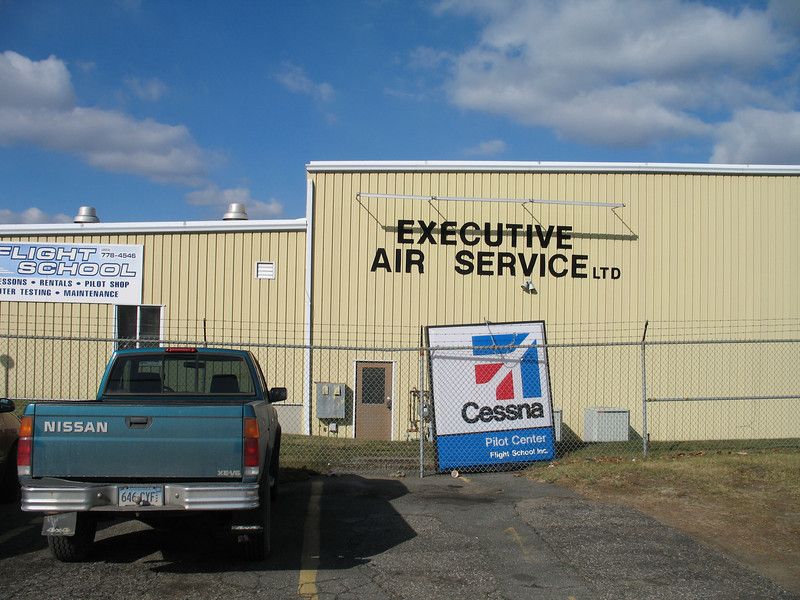 Locations Hub - Danbury Municipal Airport