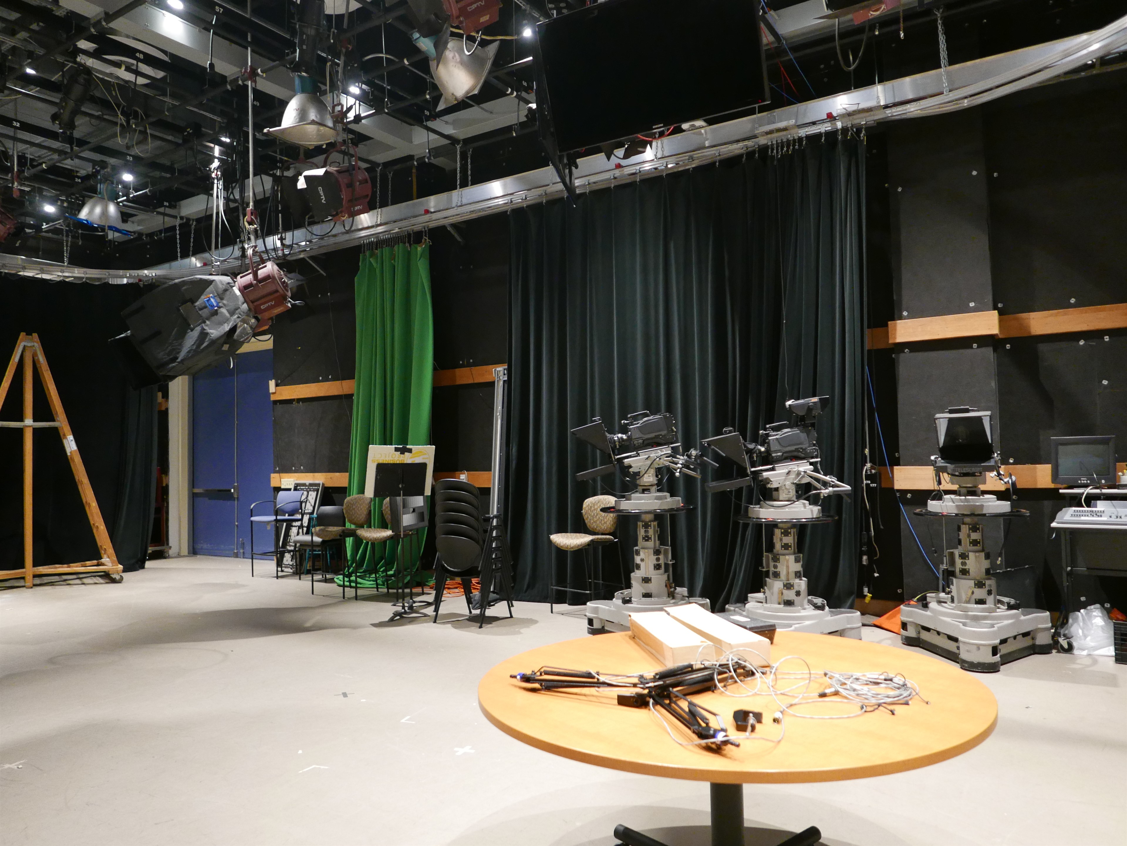 Locations Hub - Connecticut Public Broadcasting- Studio A