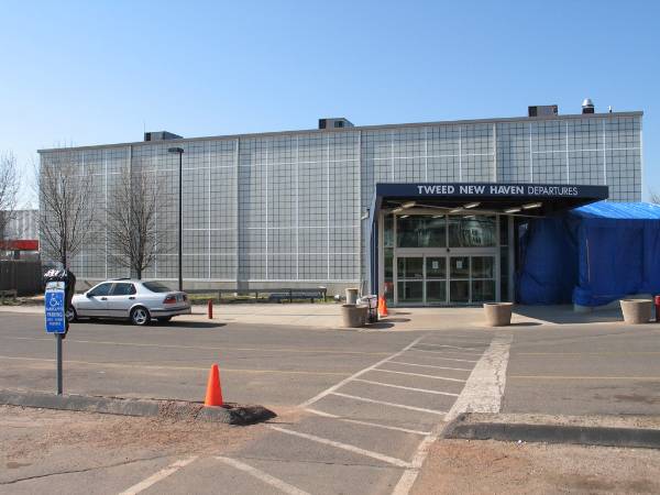 Locations Hub - Tweed New Haven Airport- New Terminal