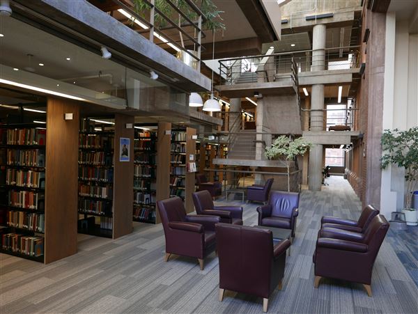 Locations Hub - Trinity College - Raether Library