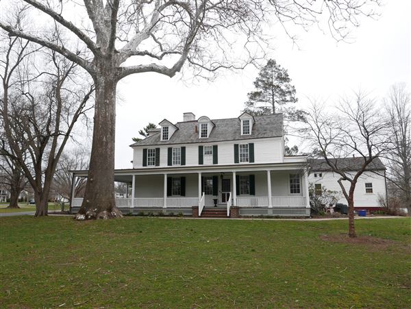 Locations Hub - Solomon Wells House