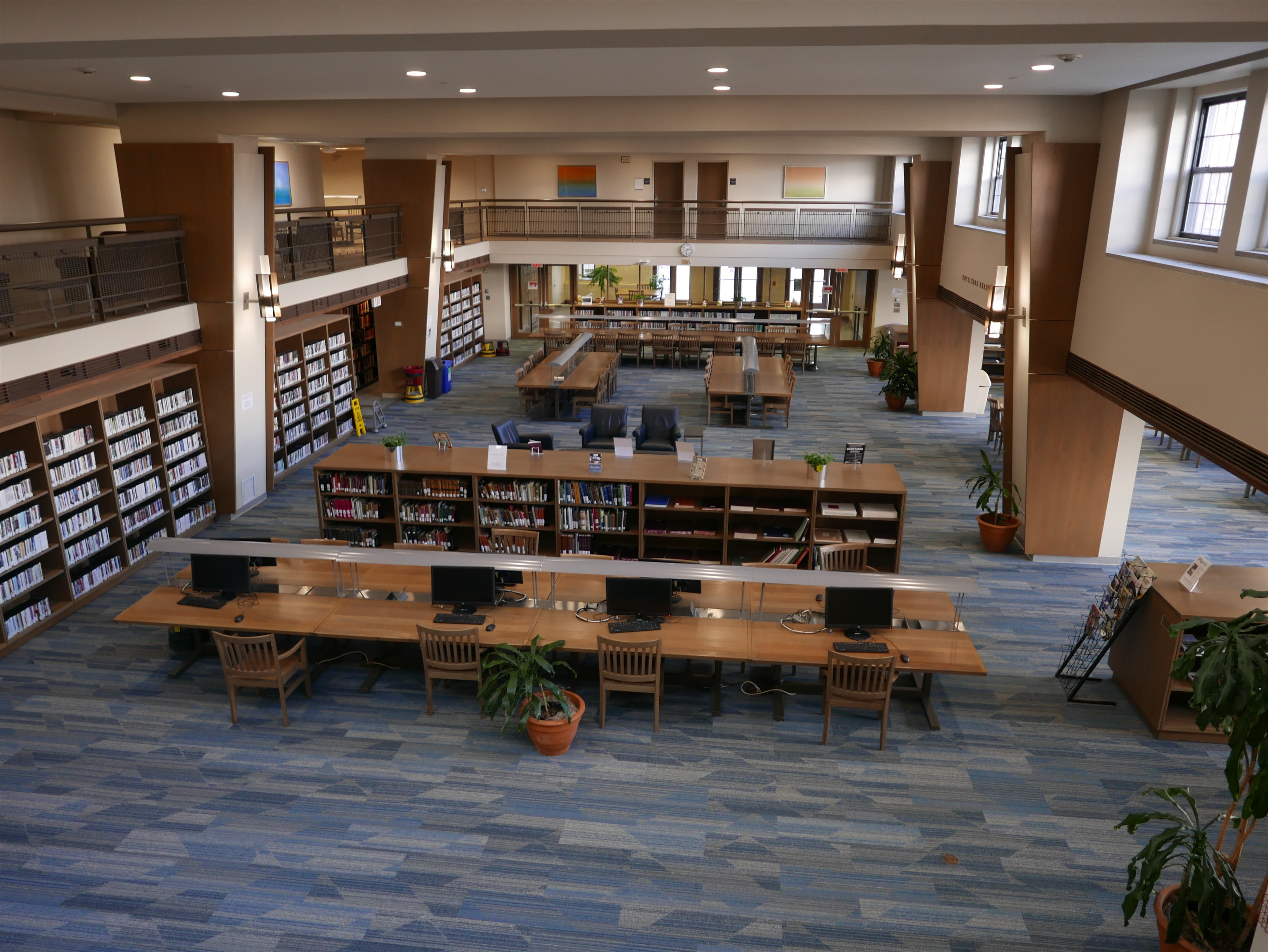 Locations Hub - Trinity College - Raether Library