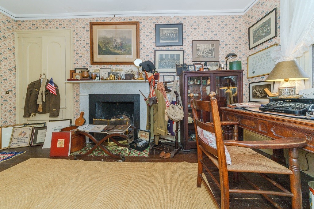 Locations Hub - Jonathan Sturges Cottage