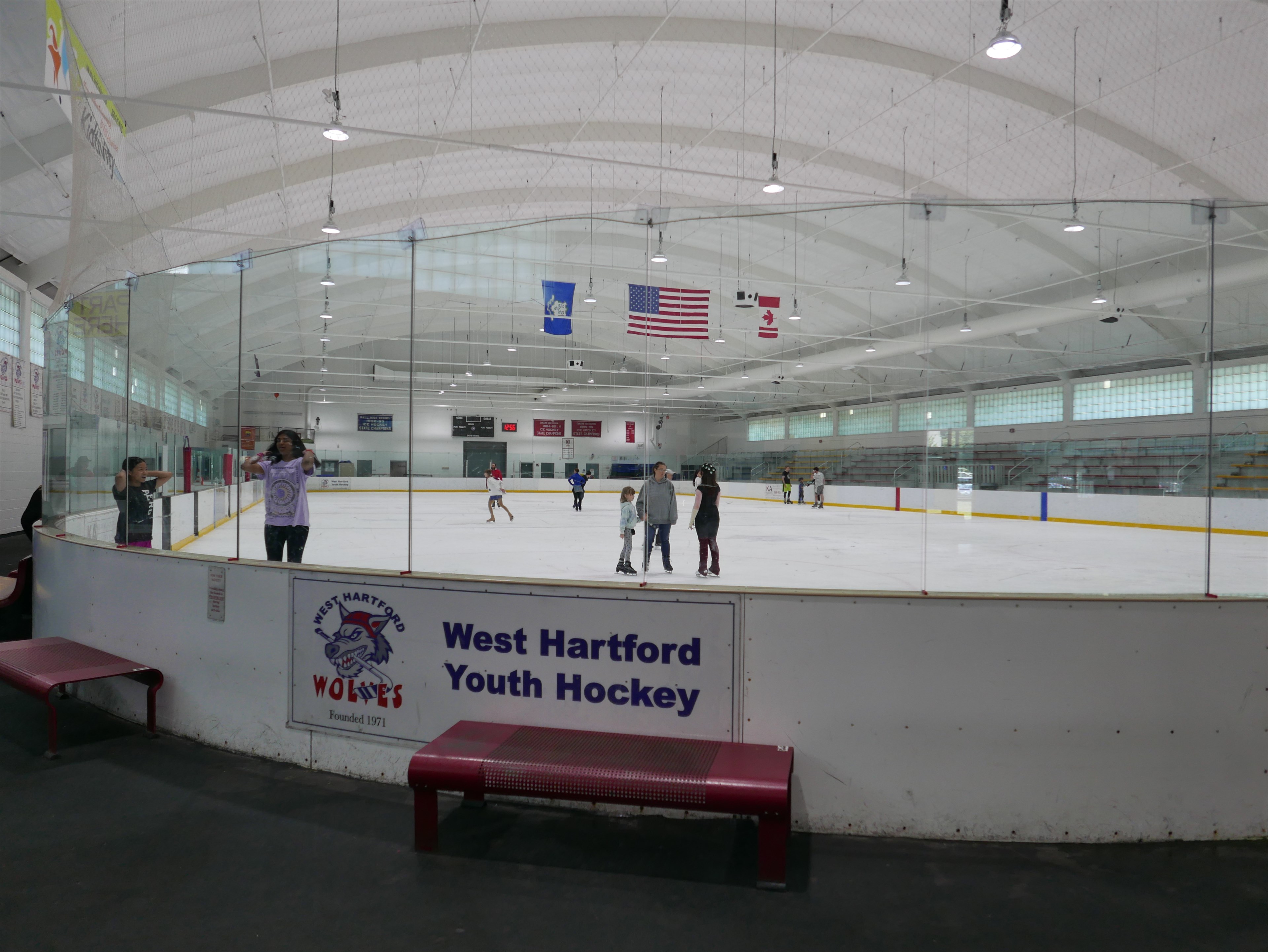 Locations Hub - Veterans Memorial Skating Rink
