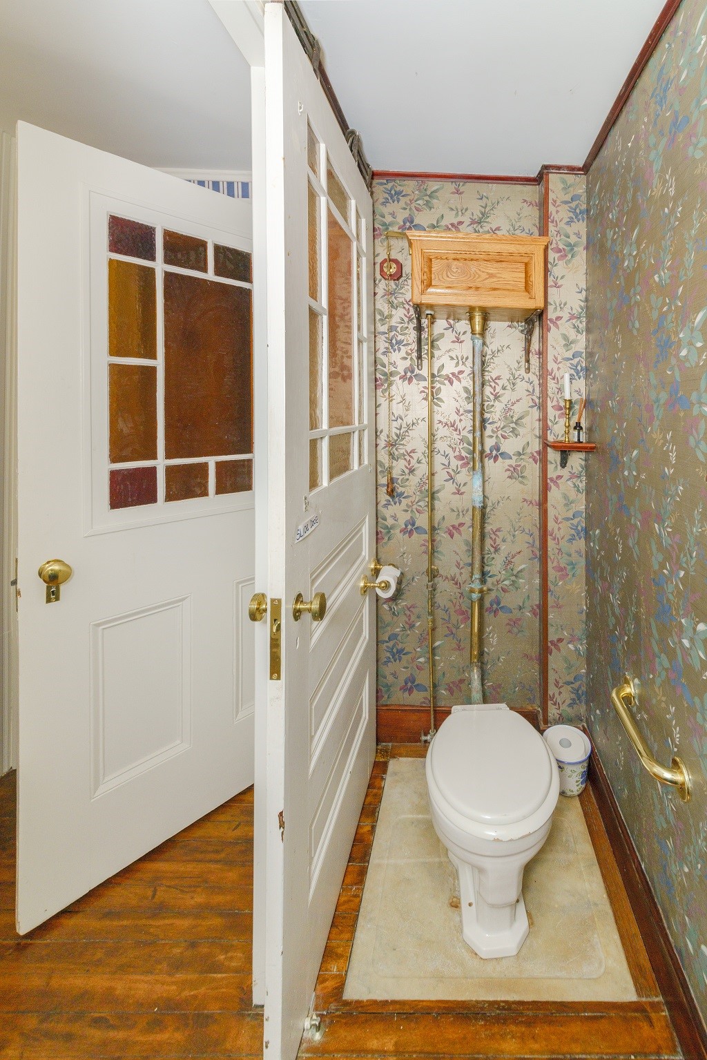 Locations Hub - Jonathan Sturges Cottage