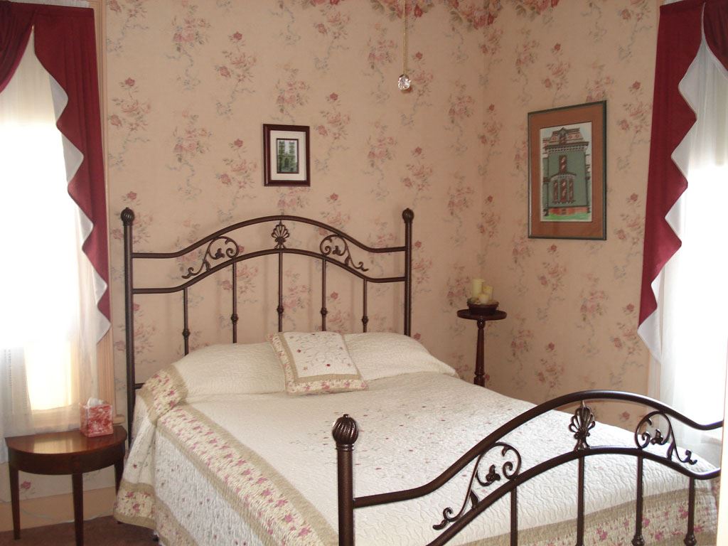 Locations Hub - George Fay House