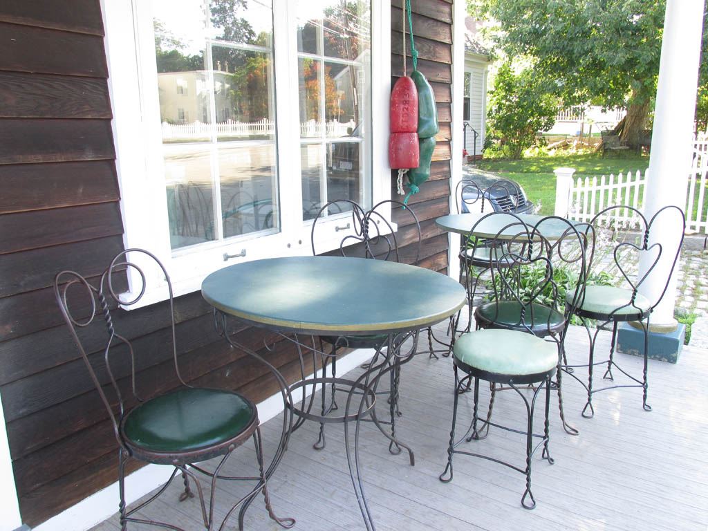 Locations Hub - Carson's Store