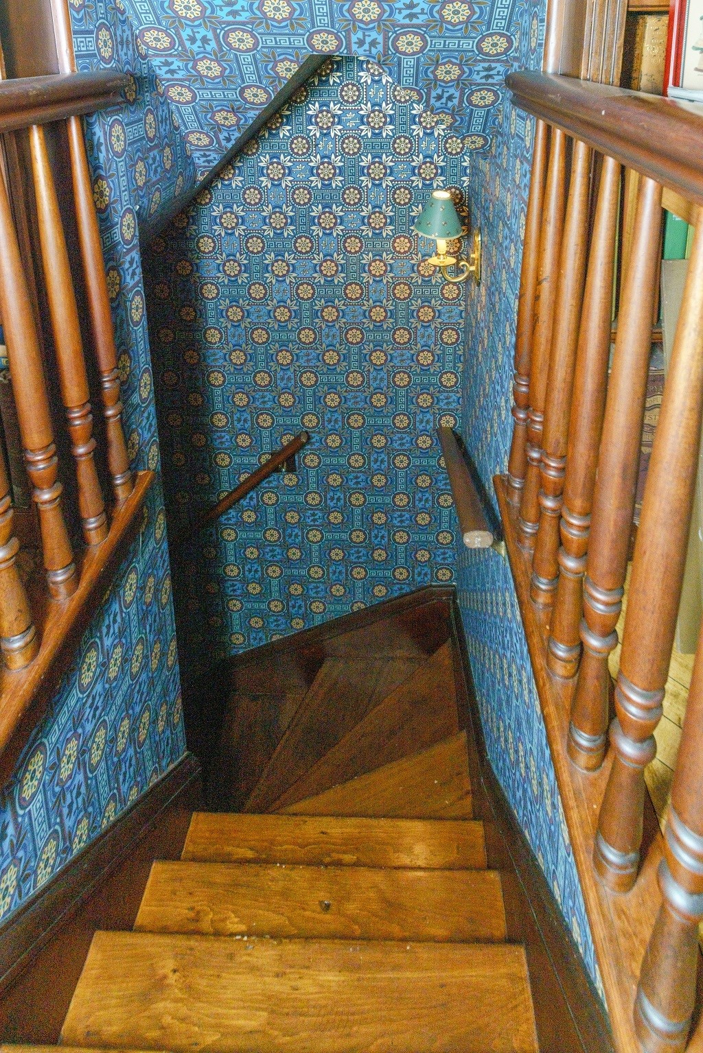 Locations Hub - Jonathan Sturges Cottage