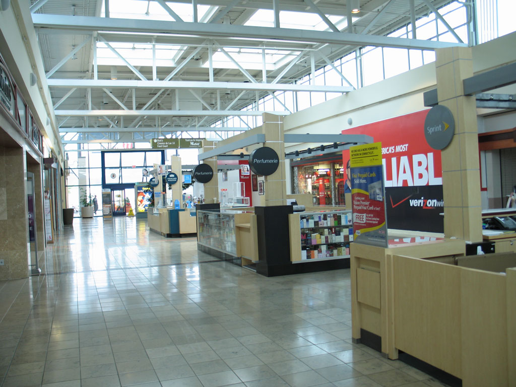 Locations Hub - Connecticut Post Mall