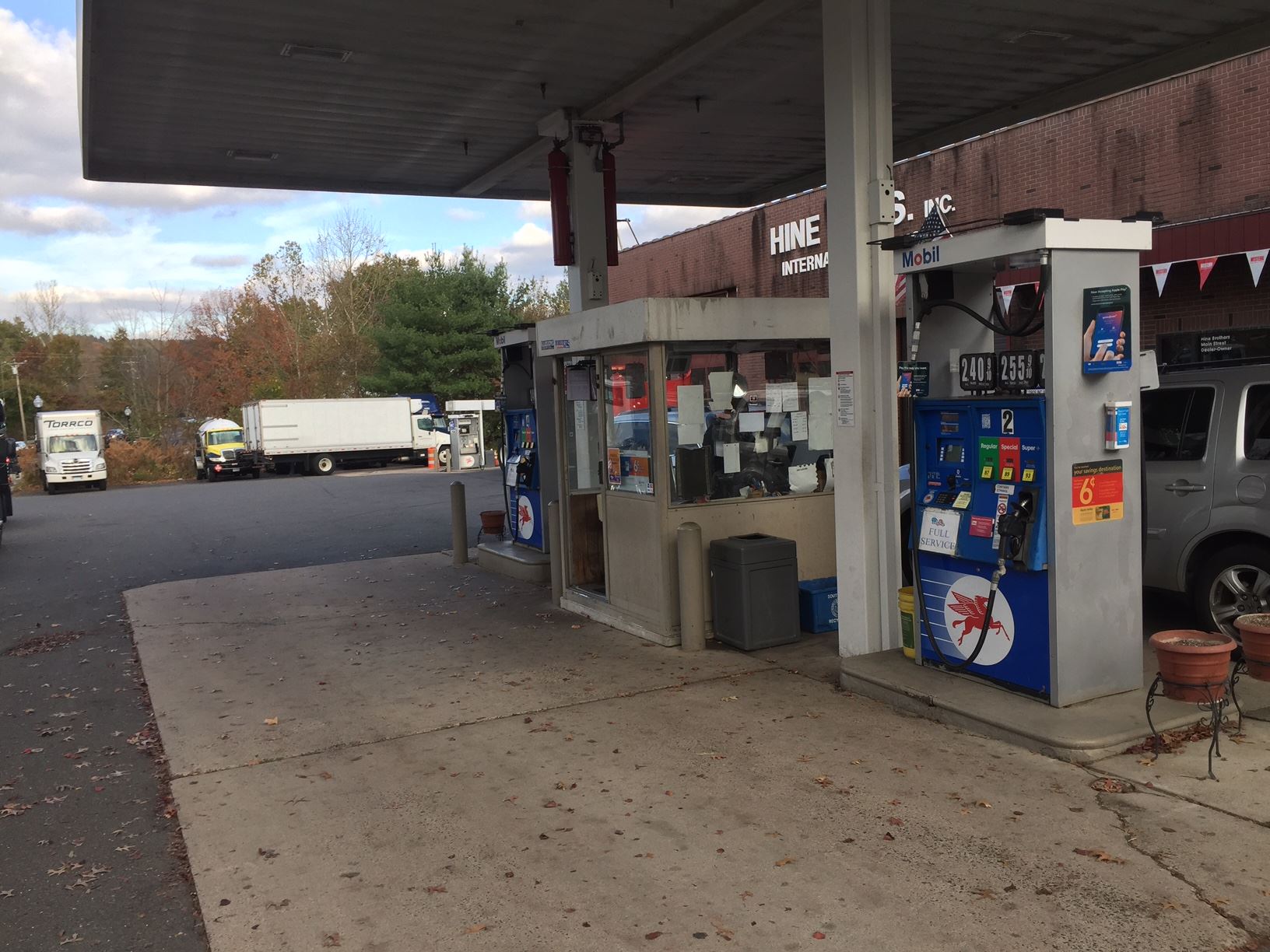 Locations Hub - Hine Brothers Gas Station