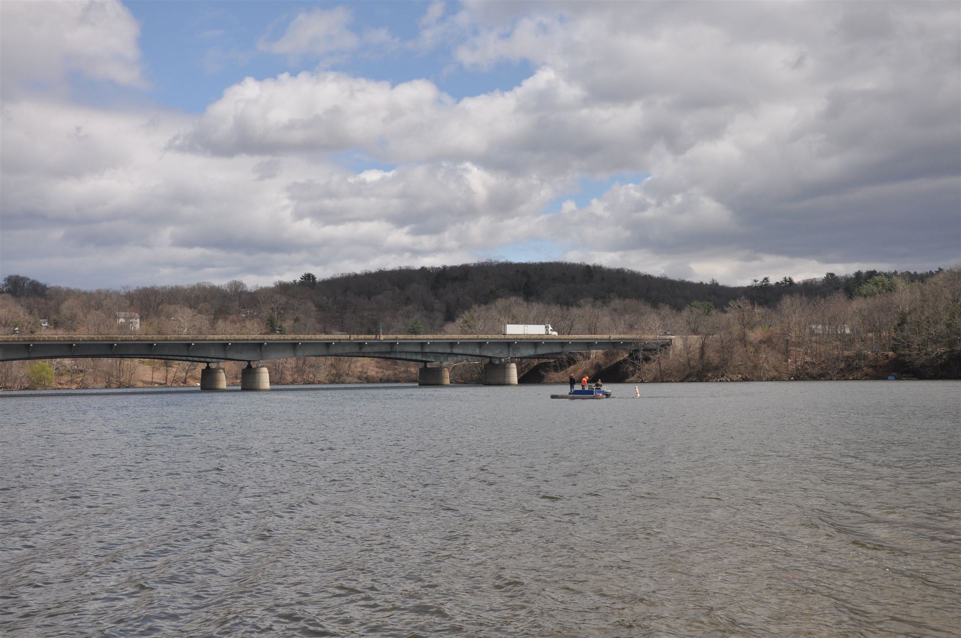 Locations Hub - River Road Park