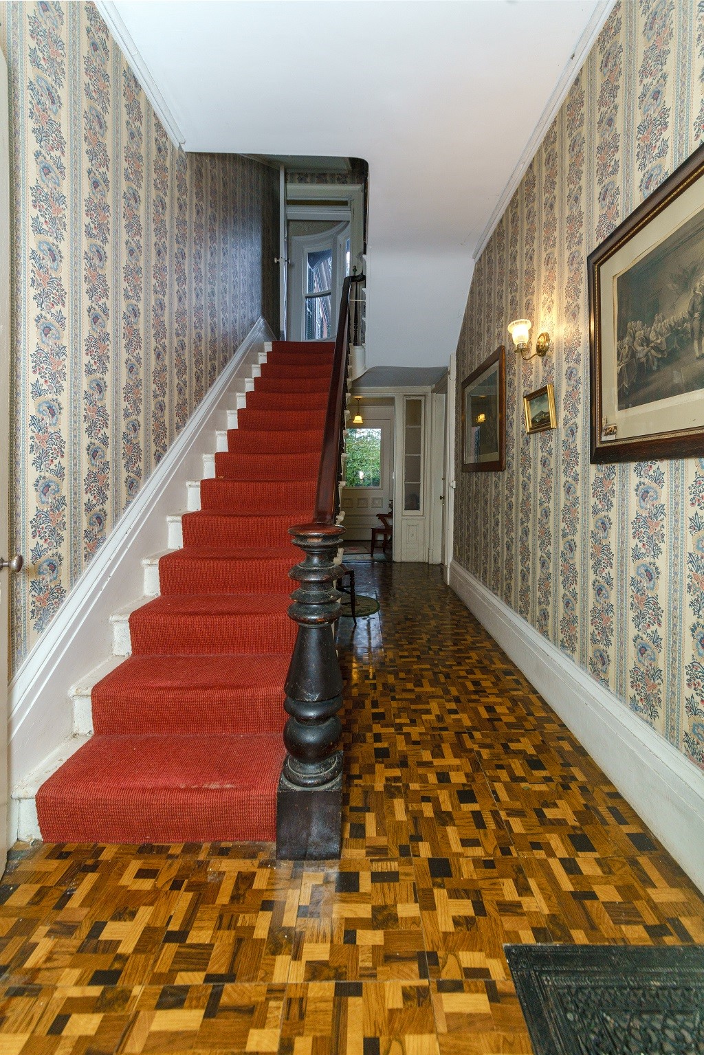 Locations Hub - Jonathan Sturges Cottage