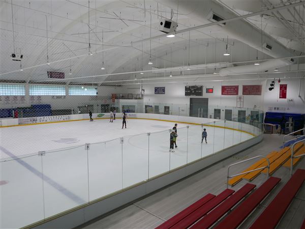 Locations Hub - Veterans Memorial Skating Rink