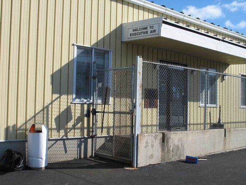 Locations Hub - Danbury Municipal Airport